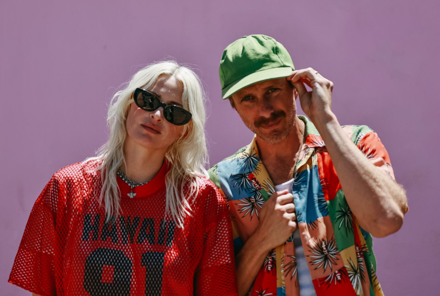 AWOLNATION anuncia nuevo álbum "The Phantom Five" y comparte sencillo ...